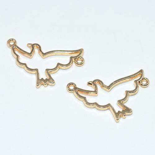 仕　様 サイズ約25×35mm材　質合金製 入　数 10ヶ 注意事項 商品の一部には、生産過程上において、歪み・メッキムラ・色ムラ・サビ・多少の柄ずれなどある場合があります。ご返品とご交換は出来かねますので、予めご了承の上ご購入ください。ご...