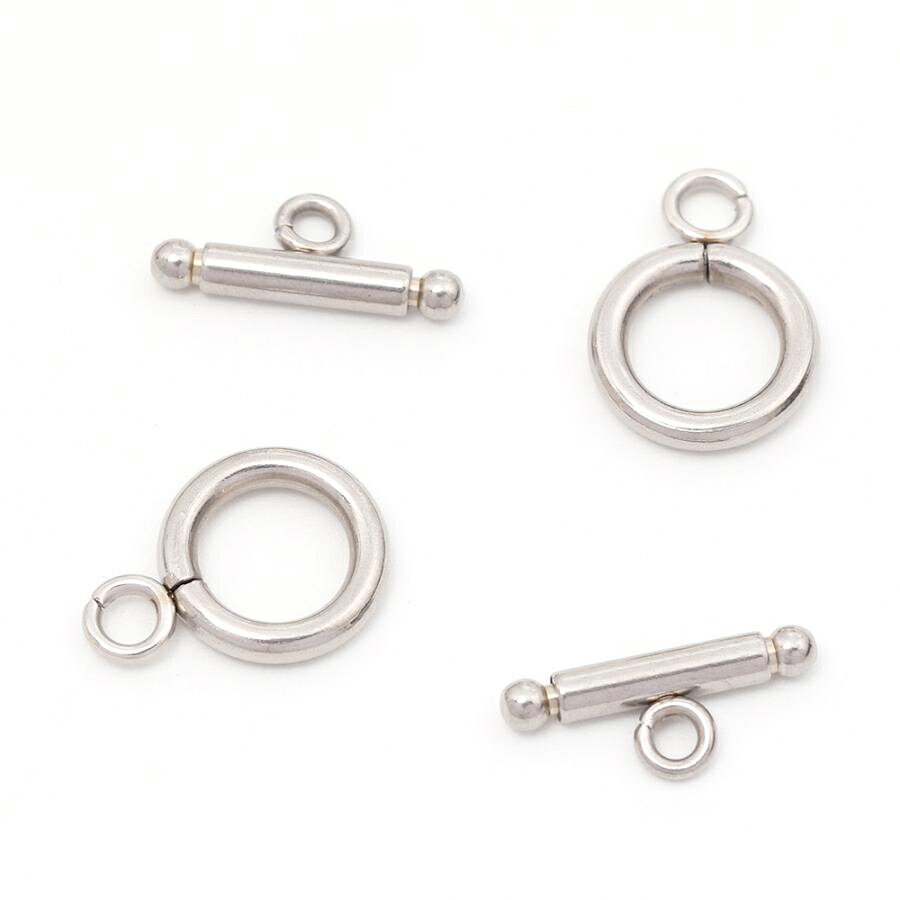 仕　様 サイズ輪約2×12mm 棒約2×20mm材　質ステンレス製 重さ約5.2g/袋 入　数 4セット 注意事項 商品の一部には、生産過程上において、歪み・メッキムラ・色ムラ・サビ・多少の柄ずれなどある場合があります。ご返品とご交換は出来...