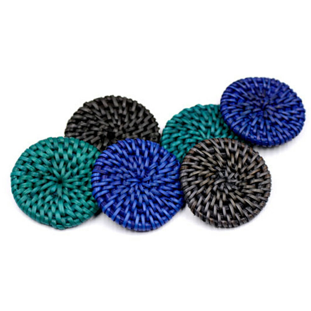 仕　様 サイズ約40mm材　質天然素材（染め） 入　数 10ヶ 注意事項 商品の一部には、生産過程上において、歪み・メッキムラ・色ムラ・サビ・多少の柄ずれなどある場合があります。ご返品とご交換は出来かねますので、予めご了承の上ご購入ください...