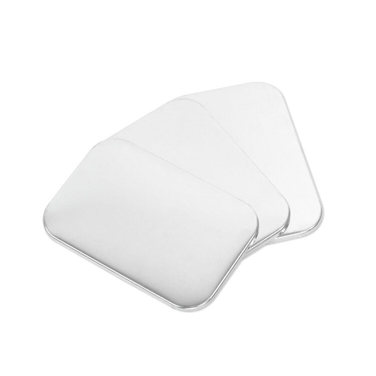 商品仕様 素材 スチール合金(ブリキ) 商品説明 ※こちらは缶バッジのパーツ単品になります。この商品単体では製作が行えませんのでご注意ください。 [商品内容] 53×78mm 丸角長方形(2 × 3inch)缶バッジ用 シェル 50個　