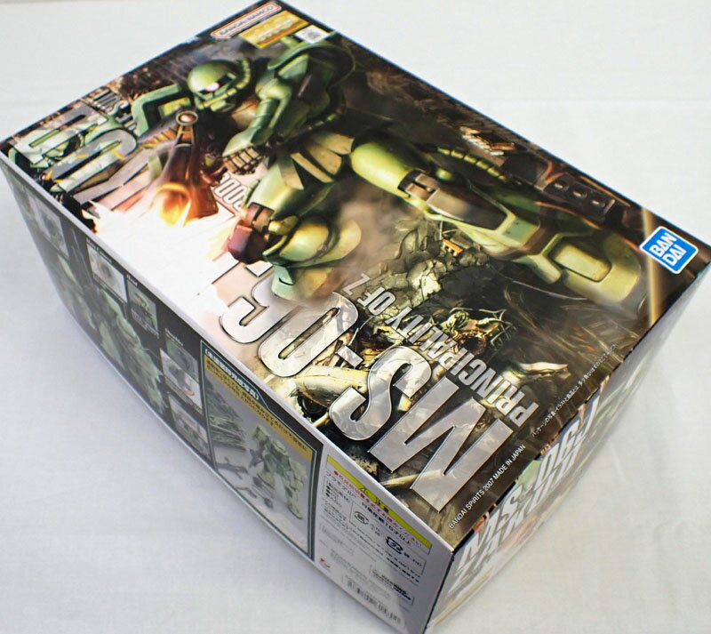 MG 1/100 MS-06F 量産型ザクII Ver.2.0【バンダイ ガンプラ 機動戦士ガンダム】 ※組立が必要なプラモデルです。