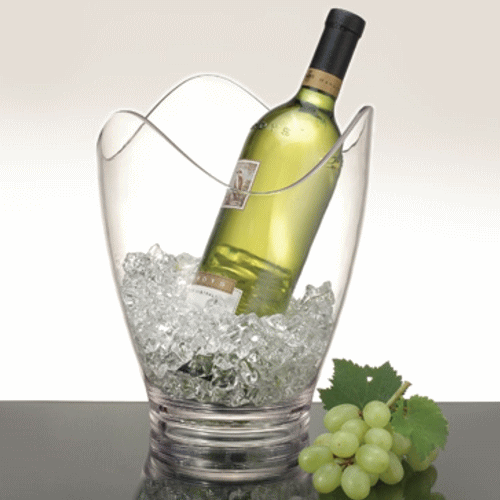 　アクリル製のワインクーラーです。透明なのでワインボトルのカラーを楽しめます。 ＜商品仕様＞ ■サイズ：直径210×高さ255mm ■材　質：アクリル ●他のワインクーラーはこちらからどうぞ ●ギフトラッピング・メッセージカード受け賜ってい...