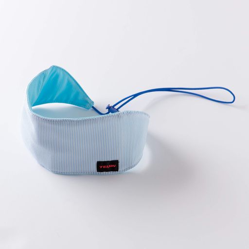 現品サイズ:横38x縦7.5cm現品重量:約60g(ジェル含む) カラー:ブルー 材質:表地:ポリエステル100%、裏地:ポリエステル100%(ナノフロント)、内容物:合成繊維(ベルオアシス)、アクリル、レーヨン、ポリエステル、ジェル部分:...