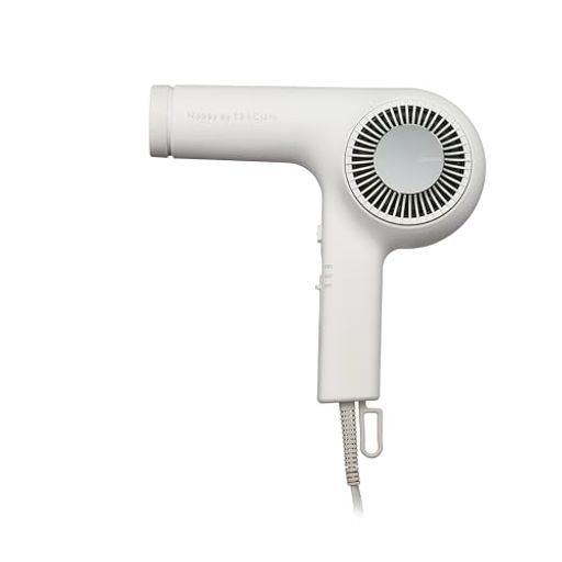 ミニマムな機能でヘアドライを快適にします。温風と冷風をワンタッチで切替えるクールショットスイッチは、グリップを握った時に押しやすい位置に設定。風量切替スイッチもシンプルな操作性。 ヘアドライヤー ミニマムな機能でヘアドライを快適にします。温...