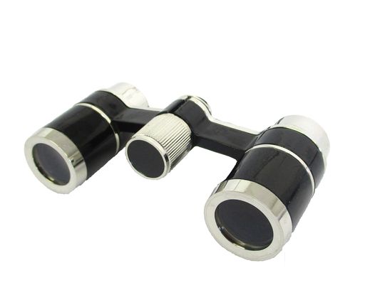 観劇、舞台鑑賞 色:ブラック倍率:3倍 対物レンズ有効径:18mm対物レンズ:フーリーコート 実視界:6度 1000m先の視野:109m 最短合焦距離:3m サイズ:H47xD24xW95mm 質量:140g サイズ:H47xD24xW95...