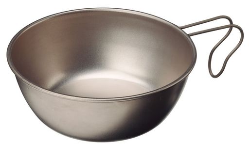 原産国:日本 サイズ:径14.2x高さ5.5cm/容量680ml 素材:チタニウム 質量:70g 日本製