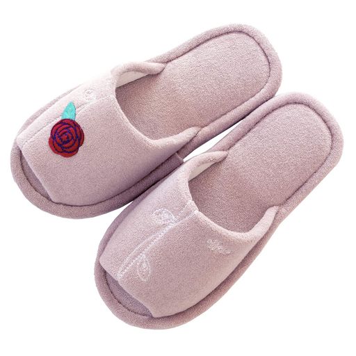 サイズ:27.5cmx23.5cmx9cm 足のサイズ:25cmまで 素材:綿75%・ポリエステル25% 底面:塩化ビニル 生産国:中国