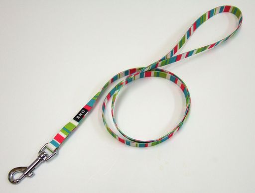 本体サイズ(幅X奥行X高さ):3.5x2x120cm 本体重量:30g 原産国:大韓民国 超小型犬用