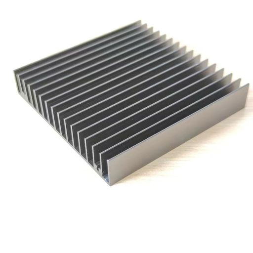 100mmアルミヒートシンク2個入り。 寸法:100mmx100mmx18mm/4インチx4インチx0.2インチ。 ユニット幅:4.5オンス/125g。 カラー:ブラックアルマイト加工フィン数:16フィン 電子機器やLEDパネルなどの冷却に...