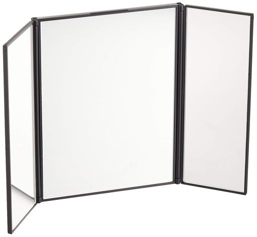 サイズ:15.3x12.1x1.2cm