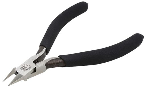 切断 クラフトツールシリーズ 細かなパーツの切り出しに威力を発揮 プラモデル製作に欠かせない工具、ニッパー 先細形状に仕上げた繊細な刃先が特徴 ブラックカラーのグリップ部分は、滑りにくく手によくなじむ特殊ゾルコーティング仕上げ