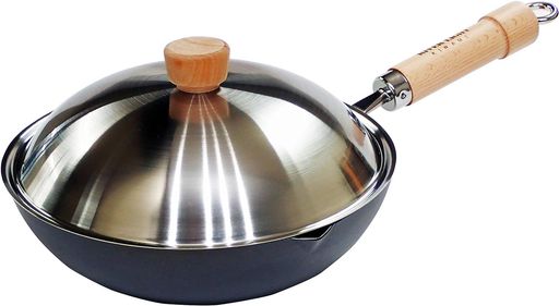 炒め物、焼き物、炒め物、蒸し物、煮物などの調理に向いています 素材・材質:鍋本体/鉄(特殊熱処理済み) ハンドル/木製 フタ/ステンレス サイズ:本体/26x45.5x14.8cm 深さ/7cm 底面直径/14.5cm 蓋/26.2xH8....