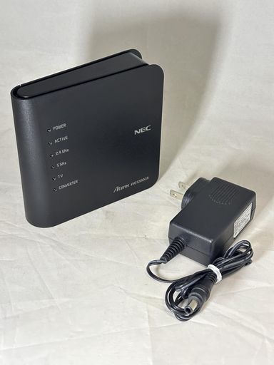 最大消費電力:11W 転送速度 : 最大 867Mbps(11ac)、最大 300Mbps(11n) 「ビームフォーミング」でスマホも快適Wi-Fi。安心を提供「Wi-Fiデュアルバンド中継機能」。ボタン操作で簡単引継ぎ「Wi-Fi設定引越し」