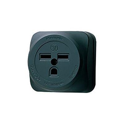 パナソニック(Panasonic) 露出コンセント 接地2P ブラック WK3630カラー:ブラック種類:露出コンセント 種別:コンセント 形状:露出型定格電流:30A 定格電圧:250Vプラグ側形状:平刃 コンセント側形状:接地2P発売日...