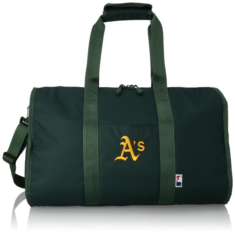 ビックボストンバッグ大容量バッグショルダーバッグとしても使える前面にロゴ刺繍サイド刺繍旅行に最適のサイズ　縦：37cm　横：52cm　マチ：21cm