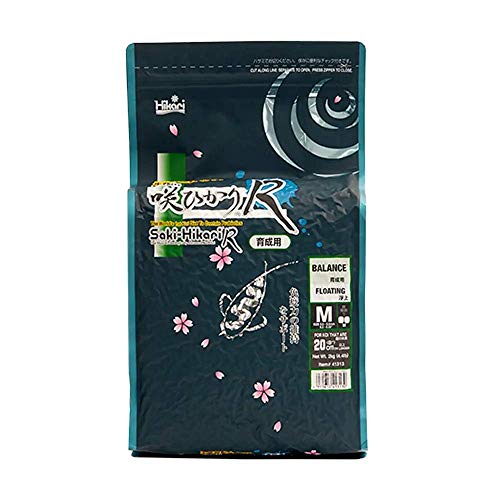 ・ 2kg ・本体サイズ (幅X奥行X高さ) :21×21×10cm・本体重量:2kgRエキス配合の免疫力の維持に配慮した錦鯉用の高品質飼料です。納豆菌の1種、乳酸菌の1種、および2種の酵母菌の複合代謝エキスを配合しています。ひかり菌(プロ...