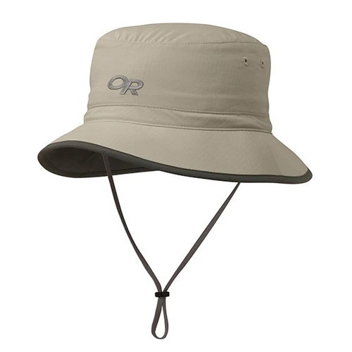 OUTDOOR RESEARCH アウトドアリサーチ サンバケットハットは、UPF 50+の日焼け防止指数の素材を使用しています。さらさらした肌触りのよい素材なので、べたつきやすい真夏に大活躍します。短いブリムはアクティブなアクティビティの...