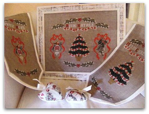 ☆クロスステッチ・チャート ☆Cuore e Batticuore“Natale (Merry Christmas)” ☆ステッチカウント　189W×166H ☆
