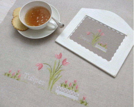 ☆クロスステッチ・チャート☆Une Croix le Temps d'un The“#1814”☆フランス語表記☆ステッチカウント186W×87H☆