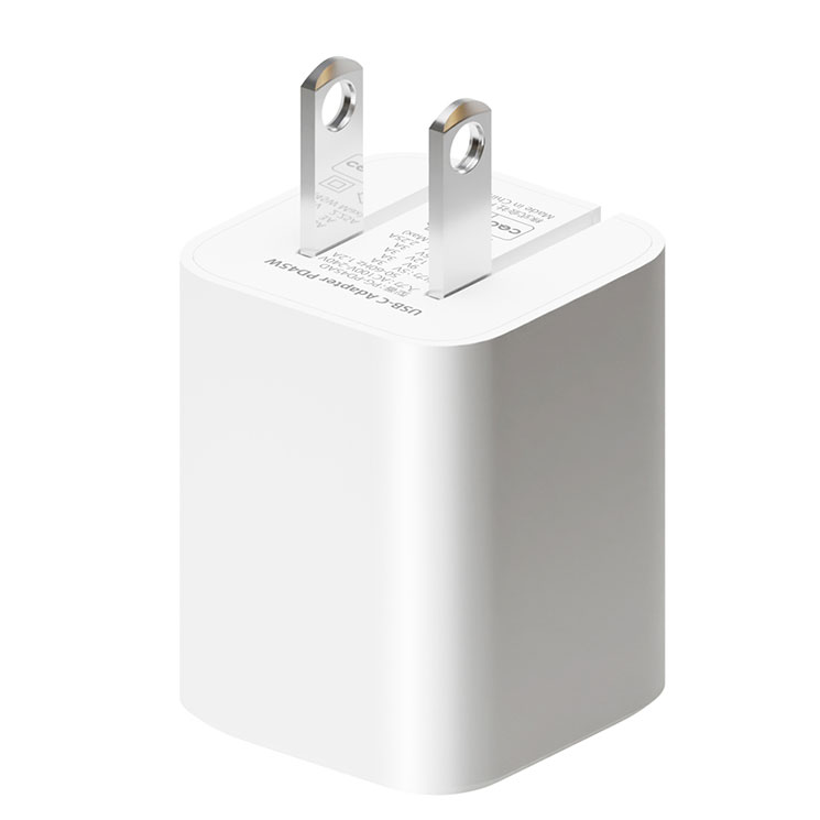 対応機種 スマートフォン 種類 ホワイト 特徴 コンパクトサイズでPower Delivery（PD）45W出力に対応したUSB-Cポート搭載のUSB PD 電源アダプタです。従来のシリコン半導体よりも充電効率の良い窒化ガリウム半導体を採用...