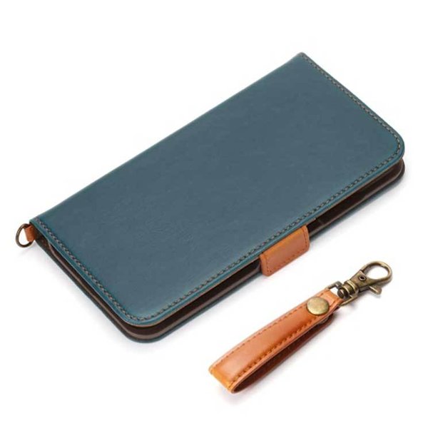 対応:iPhone 12ProMax デザイン:ブルー 説明:「PG-20HFP01BL」は、風合いの良い上質なPUレザー素材を使用したiPhone 12 Pro Max用フリップカバーです。上品で手触りのいいPUレザーは、シンプルなiPh...