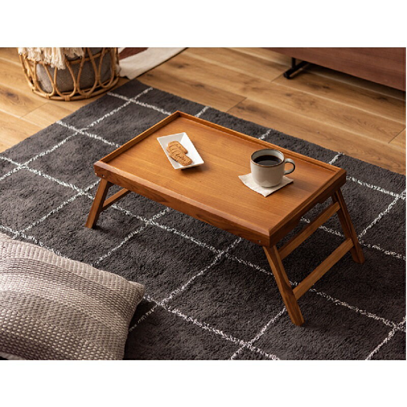 ■サイズ 幅80×奥行38×高さ28cm(天板幅62×奥行38cm) ■材質 天然木(チーク) ラッカー塗装 ■備考 輸入品 完成品 脚裏傷防止フェルト付き 商品重量：約3kg 静的耐荷重：約3kg ＊こちらの商品はメーカーからの直送品にな...