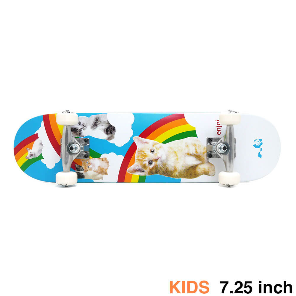 【ENJOI / COMPLETE SET】 スケボー・スケートボードのデッキブランド、ENJOI（エンジョイ）。 【サイズ】 長さ 74.0cm　幅 18.5cm　ノーズ 16.8cm　テール 15.8cm コンケーブ　中　/　キック　中...