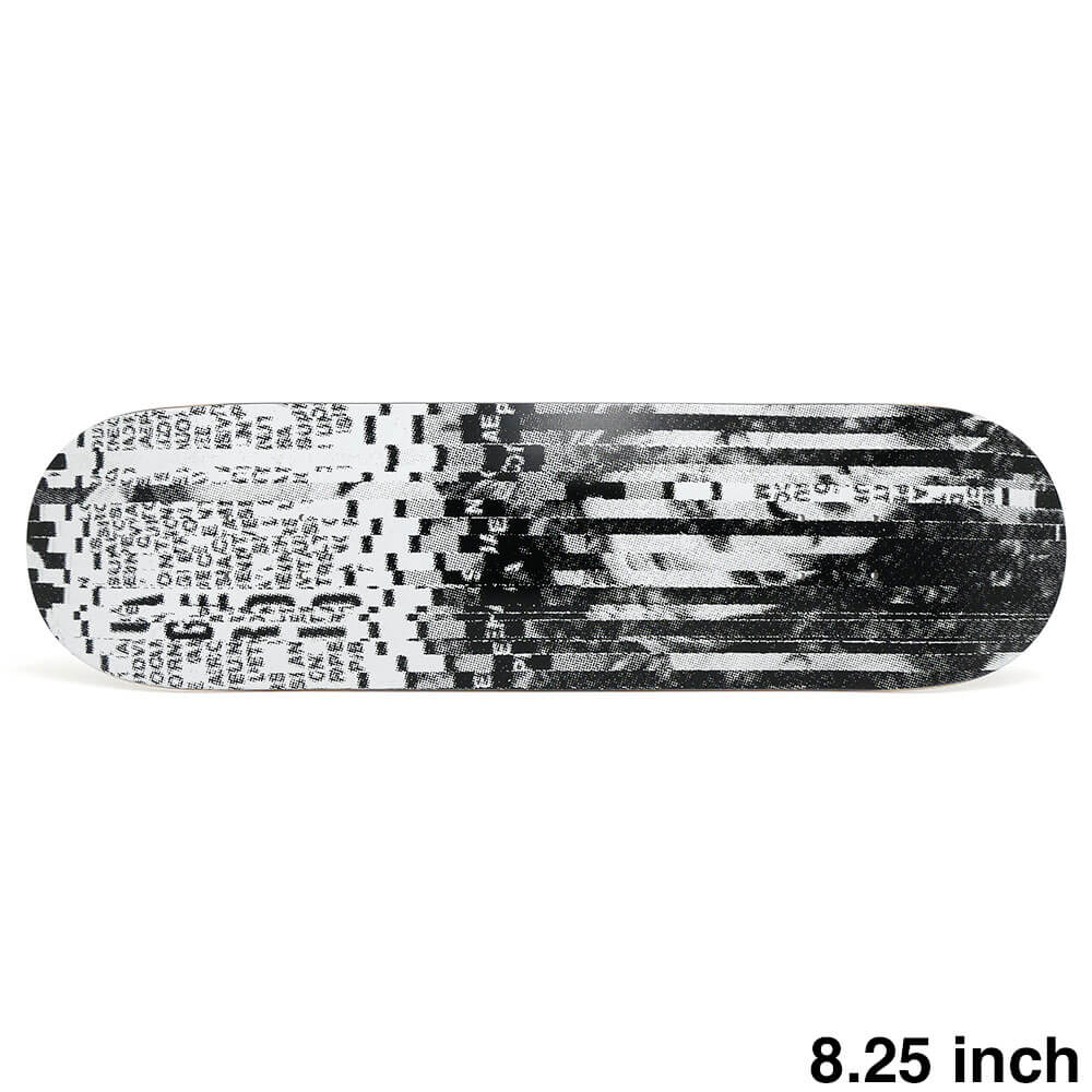 【TBPR / DECK】 プロスケーターの上野伸平が中心となるスケボー・スケートボードのドメスティックブランド、TIGHTBOOTH PRODUCTION（タイトブース プロダクション）。 長さ：80.1cm　/　幅：21.0cm ノーズ...