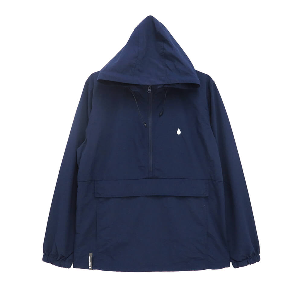 【COLOR COMMUNICATIONS / JACKET】 スケボー・スケートボードのドメスティックアパレルブランド、COLOR COMMUNICATIONS（カラーコミュニケーションズ）のジャケットです。 マット感のあるシンプルなナイ...