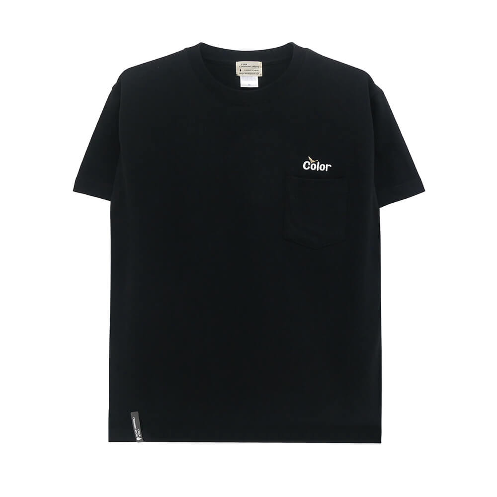 【COLOR COMMUNICATIONS / T-SHIRTS】 スケボー・スケートボードのドメスティックアパレルブランド、COLOR COMMUNICATIONS（カラーコミュニケーションズ）のTシャツです。 左胸のポケット上にワンポイ...