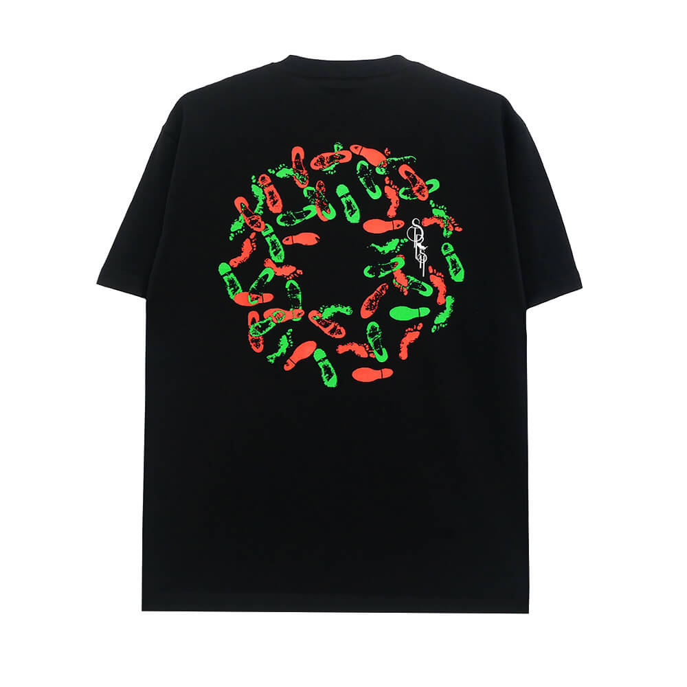 【STRUSH / T-SHIRTS】 大阪発信のスケボー・スケートボードのウィールブランド、STRUSH（ストラッシュ）のTシャツです。 左胸プリント、バックプリントが施されています。 【素材】 コットン 100%。 【サイズ】 L：着丈...
