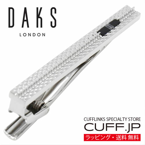 DAKS ダックス 1894年にシメオン シンプソンがロンドン、ミドルセックスストリートに小さなテイラーを創業。 紳士服のファッション史に革命を起こしました。 年月と共にその業容を拡大し「SIMPSON SUITS」として評価を得るようにな...