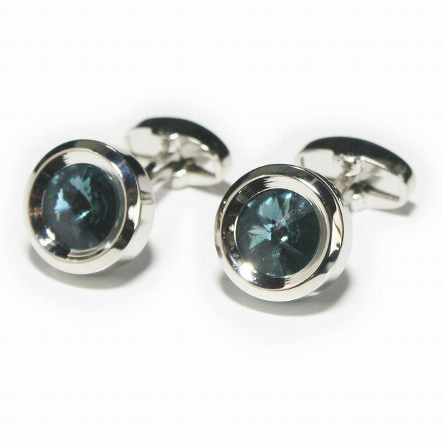 モンタナクリスタルのラウンドシェイプを 使用したカフスボタン 袖口をスタイリッシュに演出しますよ♪ ベースカラーーシルバー 素材ー真鍮(brass) サイズー直径16mm ・選べるお支払い方法　　・各種クレジットカード　・代金引換　・銀行振...