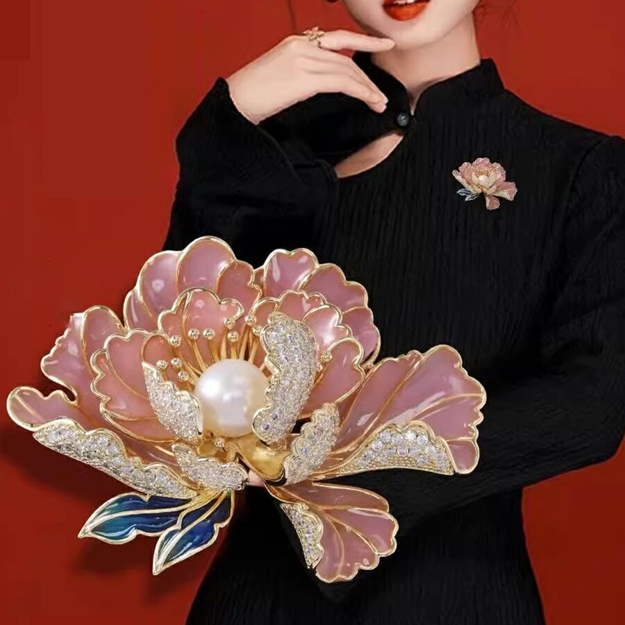 アイテム説明 商品説明 胸元のワンポイントとしてだけでなく、 ストールやマフラー留めとしてもお使い頂けます。 暗くなりがちな秋冬アウターの襟元につければ、さりげなくトレンドをプラス！ セレモニーシーンやフォーマルな場にも 入園式や卒園式にも...