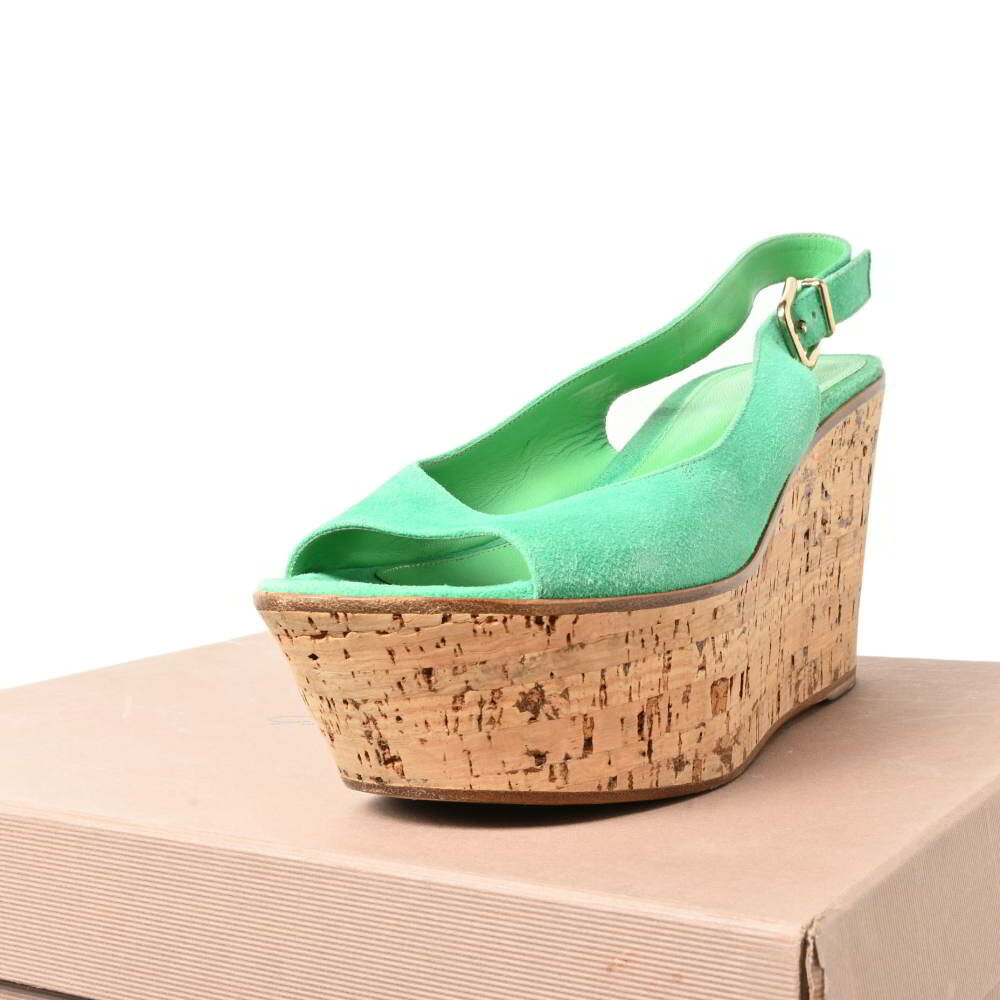 ブランド Gianvito Rossi 品名 CAMMINT スエード サンダル 表記サイズ 38 実寸 インソール約25cm×ワイズ(横幅)約8cm×ヒール約9cm 素材 スエード 商品状態 全体汚れ・スレあり 型番 - 付属品 箱(破損...