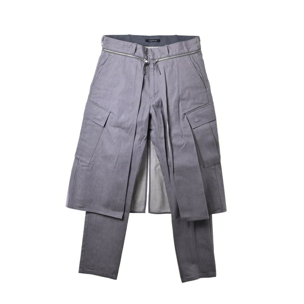 ブランド ALMOSTBLACK 品名 2way レイヤード デニムパンツ 表記サイズ - 実寸 ウエスト約88cm×股上約31.5cm×股下約81cm×モモ幅約32cm×裾幅約18.5cm 素材 デニム素材 商品状態 美中古品・品質表記タ...