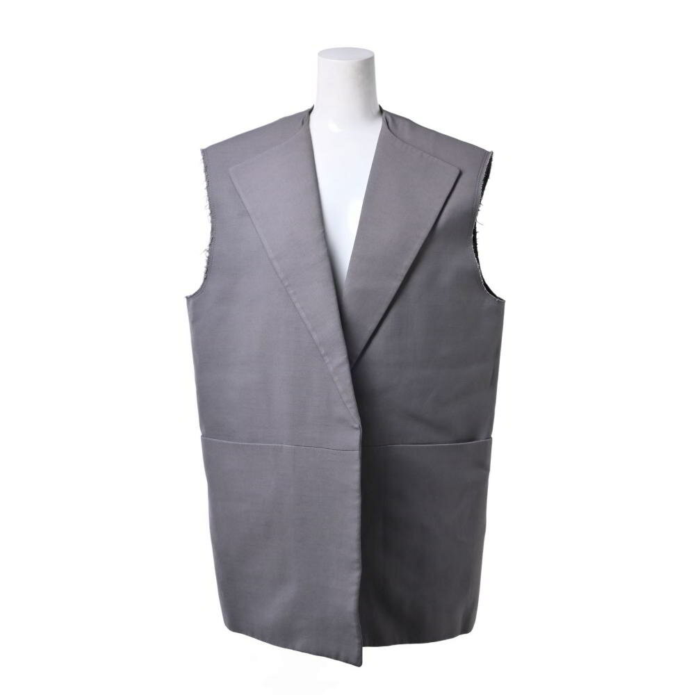 ブランド JIL SANDER 品名 23SS カットオフ コットン ベスト 表記サイズ 34 実寸 肩幅約44.5cm×身幅約54cm×着丈約73cm 素材 メインファブリック：ヴィスコース75%リネン25%　裏地：コットン100% 商品...