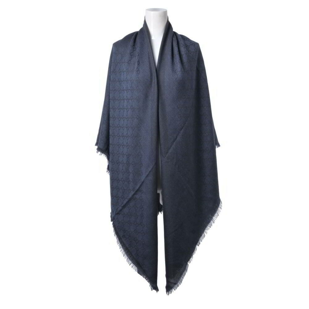 ブランド GUCCI 品名 281942 GG柄 シルクウール混 マフラー ストール 表記サイズ 140×140 実寸 縦約134cm×横約138cm 素材 ウール80%シルク20% 商品状態 美中古品 型番 281942 付属品 - コメ...