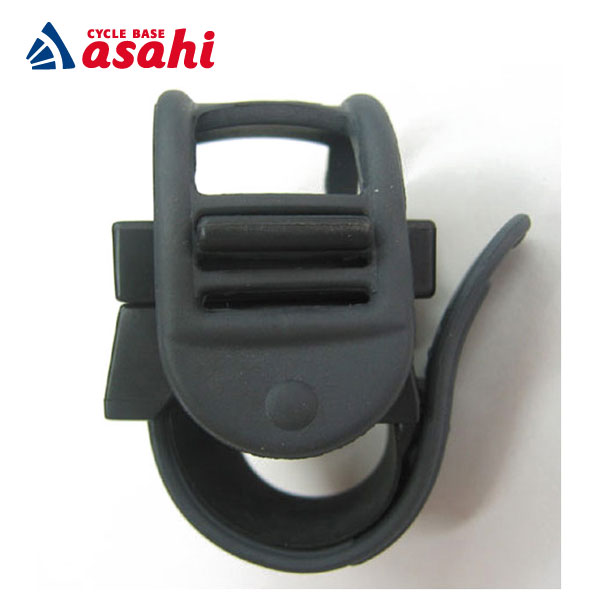 お手持ちの円筒型ライトを自転車のハンドルに取り付けられるホルダーです。直径19〜25mmのハンドル径に対応できます。ハンドルホルダーには360度回転首振り機能付です。ライト固定ベルト、ハンドル固定ベルト共に合成ゴム製でぴったりフィットします...