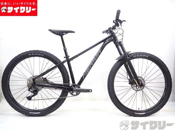 製品情報カテゴリ完成車 ロードバイク フラットバーロード メーカーメリダ年式2023色ブラック状態ランクA(未使用品)送料サイズ大型サイズメーカーサイズ：S【適用身長：160〜175cm】トップチューブ長：579シートチューブ長：380ヘッ...