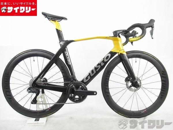 製品情報カテゴリ完成車 ロードバイク ロードバイク メーカーグスト年式2024色ゴールド/ブラック状態ランクC(少々キズあり)送料サイズ大型サイズメーカーサイズ：ML適応身長：172〜182cm（メーカー値抜粋）トップチューブ長：552mm...