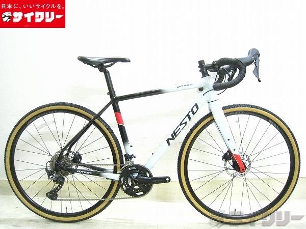 製品情報カテゴリ完成車 ロードバイク シクロクロス メーカーネスト年式2021色ライトブルー/ブラック/レッド状態ランクD(年式相応のキズあり)送料サイズ大型サイズメーカーサイズ：M（500）適応身長：165-175cm（目安）トップチュー...