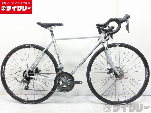 製品情報カテゴリ完成車 ロードバイク ロードバイク メーカーラレー年式2024色マットスチール状態ランクA(未使用品)送料サイズ大型サイズメーカーサイズ：50トップチューブ長：524mm（ホリゾンタル換算シートチューブ長：500mmヘッドチ...