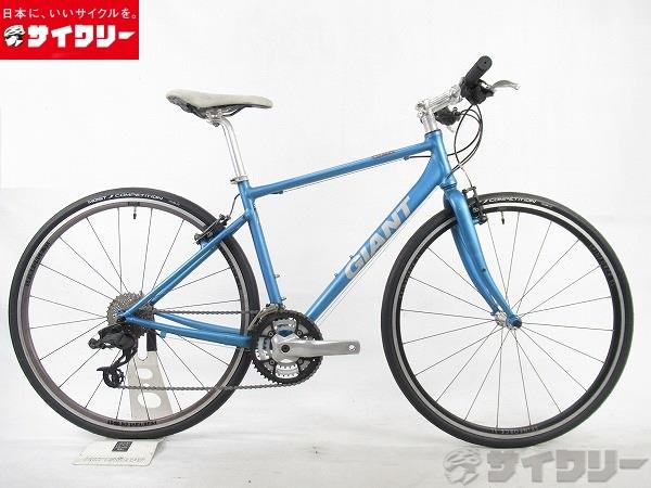製品情報カテゴリ完成車 クロスバイク クロスバイク メーカージャイアント年式2013色ブルー状態ランクD(年式相応のキズあり)送料サイズ大型サイズメーカーサイズ：S適応身長：160〜175cm（メーカー値抜粋）トップチューブ長：545mm（...