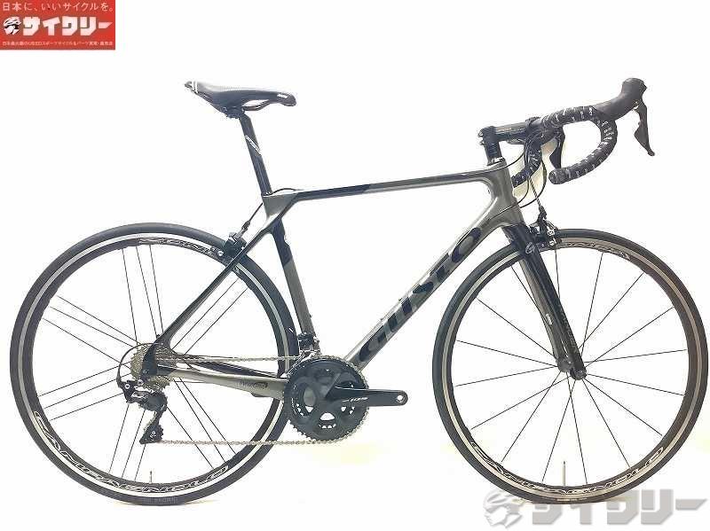 製品情報カテゴリ完成車 ロードバイク ロードバイク メーカーグスト年式2022色グラファイト状態ランクC(少々キズあり)送料サイズ大型サイズメーカーサイズ：2XLトップチューブ長：565mmシートチューブ長：500mmヘッドチューブ長：15...