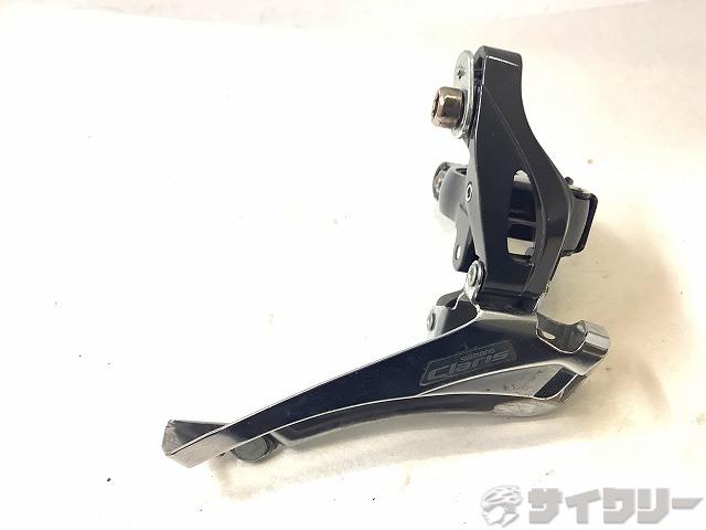 製品情報カテゴリドライブトレイン フロントディレイラー メーカーシマノ年式-色状態ランクC(少々キズあり)送料サイズ小型サイズクランプ径：31.8mmパーツ対応段数：2x8sケーブルルーティング：下状態コメント中古商品です。使用感傷ございま...