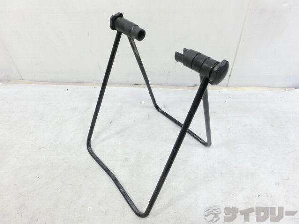 製品情報カテゴリ用品類 スタンド 展示用・メンテナンス用 メーカー不明年式-色状態ランクC(少々キズあり)送料サイズ小型サイズ対応ホイールサイズ：〜700cパーツクイック用状態コメント中古商品でございます。使用感、傷、擦れがございます。塗料...