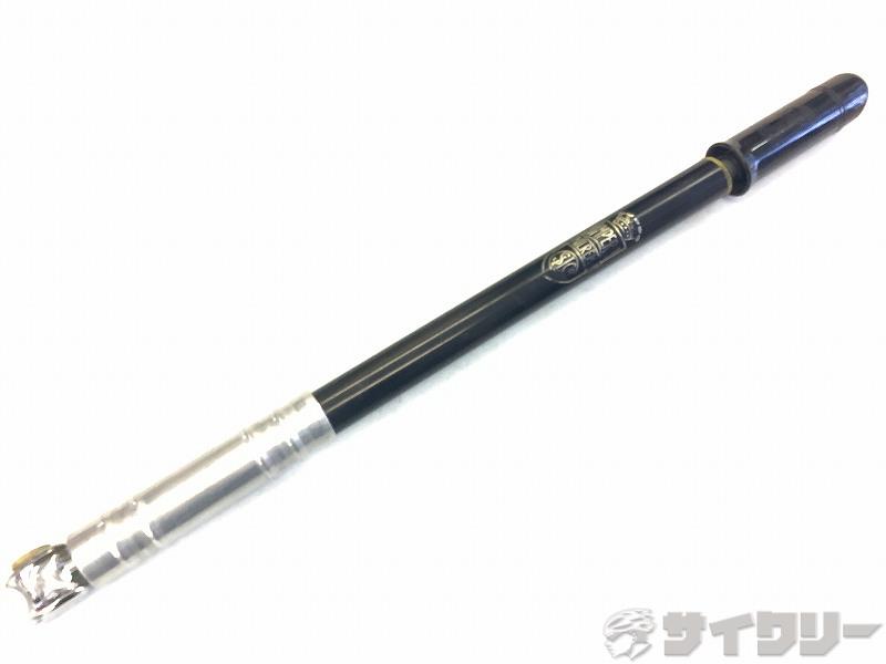 製品情報カテゴリ用品類 空気入れ、ポンプ 携帯ポンプ メーカーシリカ年式-色状態ランクV(ビンテージ)送料サイズ小型サイズ長さ：490mmパーツバルブ規格：仏式状態コメント中古商品です。その他SILICA