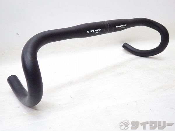 製品情報カテゴリハンドル関連 ハンドル ドロップ メーカーリッチー年式-色状態ランクC(少々キズあり)送料サイズ小型サイズハンドル幅：420(エンド/C-C)クランプ径：31.8パーツ色：ブラック状態コメント中古商品でございます。使用に伴う...