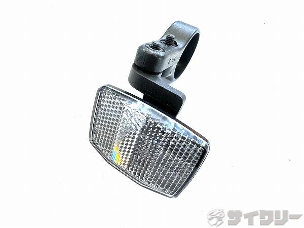 製品情報カテゴリ用品類 ライト リフレクター メーカーキャットアイ年式-色状態ランクC(少々キズあり)送料サイズ小型サイズパーツ状態コメント中古商品でございます。傷、汚れがございます。ボルトに錆箇所がございます。写真掲載品で全てになります。その他